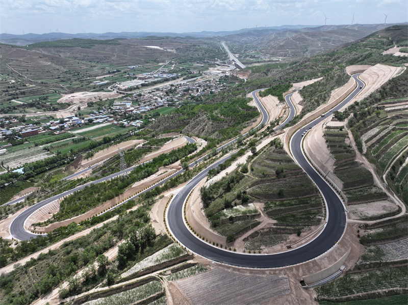 匠心筑通途 美景入画来——G247线会宁（侯家川）至通渭段升级改造项目纪实甘肃经济日报—甘肃经济网